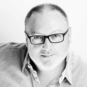 About – Dossier Communications